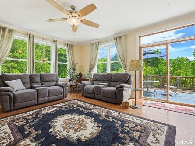 2 bedroom, Voluntown CT 06384 104690725