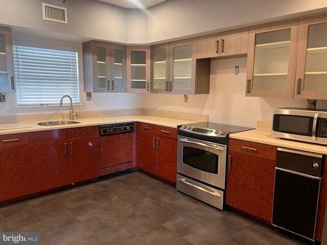 2 bedroom, Voorhees NJ 08043 LS101658403