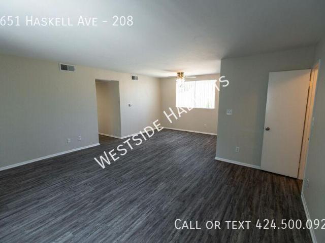 2 bedroom, Van Nuys CA 91406 89630329
