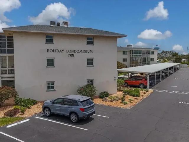 2 bedroom, Venice FL 34285 102399805