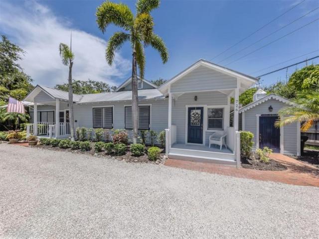 2 bedroom, Venice FL 34285 102588049