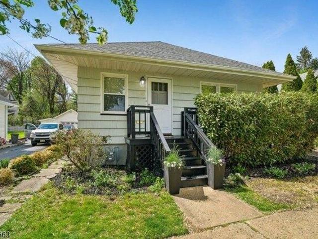2 bedroom, Verona NJ 07044 LS102559477