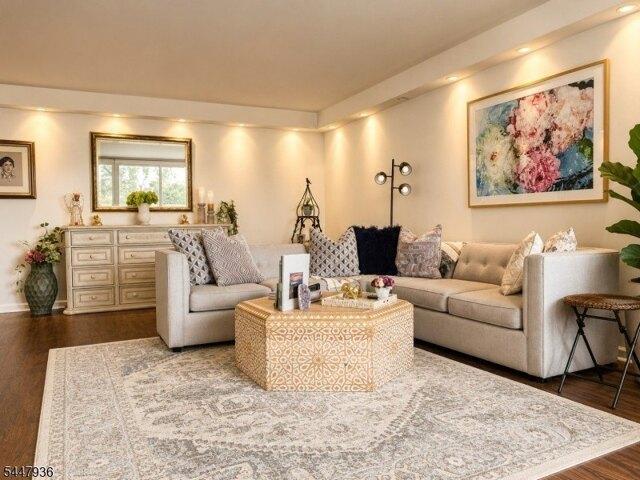 2 bedroom, Verona NJ 07044 104606971
