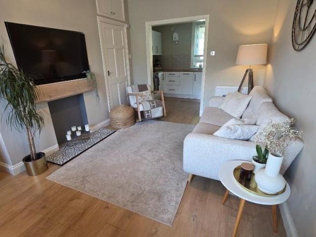 2 bedroom villa to rent