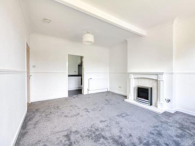 2 bedroom villa to rent