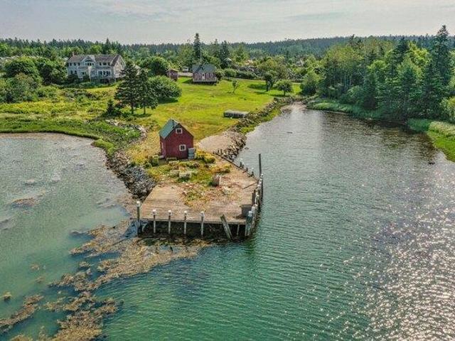 2 bedroom, Vinalhaven ME 04863 LS101747463