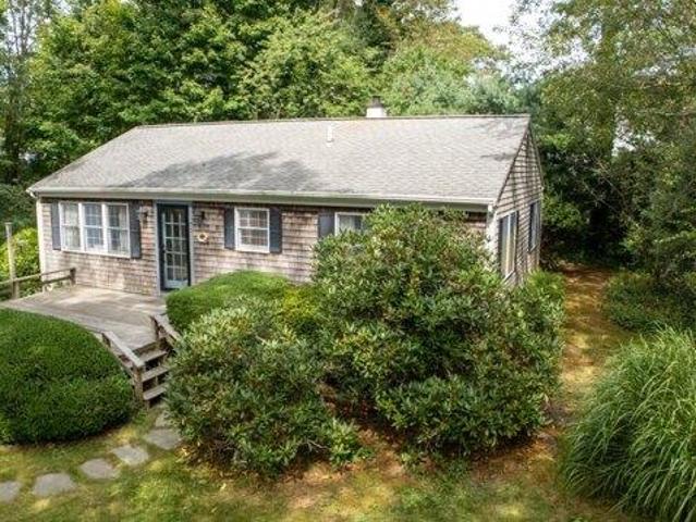 2 bedroom, Vineyard Haven MA 02568 102120481