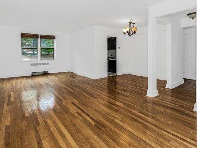 2 bedroom, Yonkers NY 10701 102280653