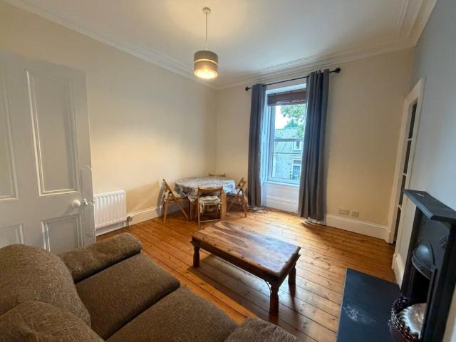 2 bedroomed, 1st floor apartment