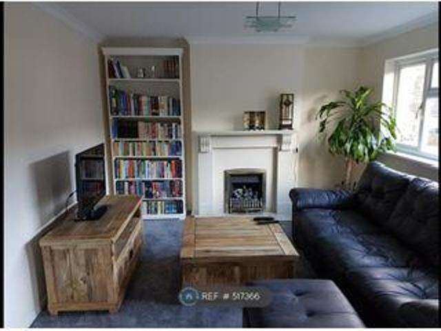 2 Bedrooms Maisonette for rent in Abercorn Rd, London NW7
