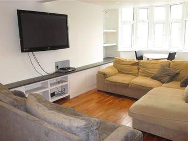 2 Bedrooms Maisonette for rent in Braemar Avenue, London NW10