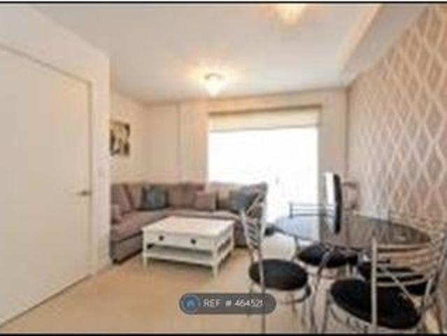 2 Bedrooms Maisonette for rent in Forge Square, London E14