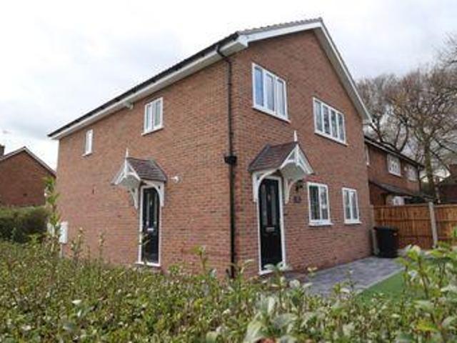 2 Bedrooms Maisonette for rent in Knights Way, Brentwood CM13