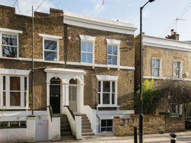 2 Bedrooms Maisonette for rent in Kings Grove, London SE15