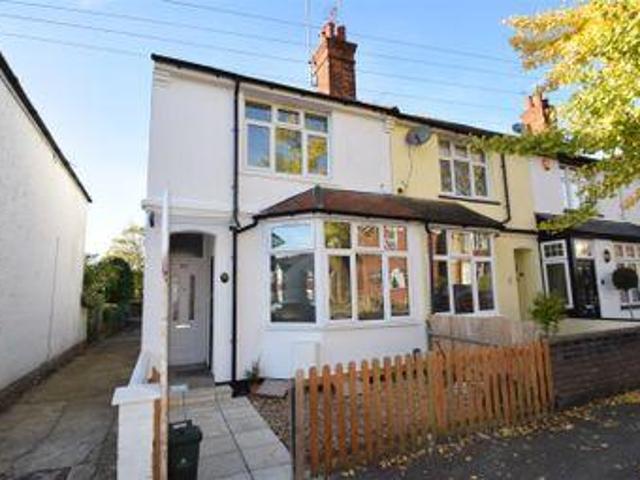 2 Bedrooms Maisonette for rent in Hilliard Road, Northwood HA6