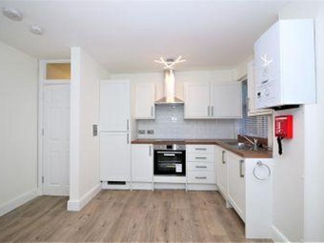 2 Bedrooms Maisonette for rent in Landseer Avenue, Manor Park, London. E12