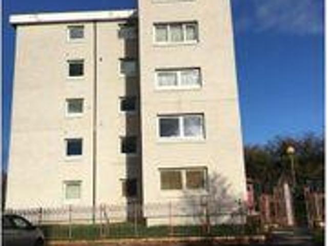 2 Bedrooms Maisonette for rent in Murroch Avenue, Dumbarton G82