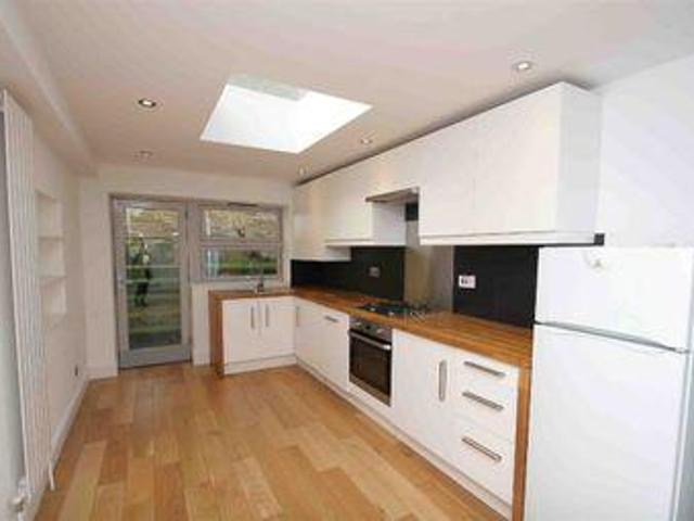2 Bedrooms Maisonette for rent in Stanbridge Road, London SW15