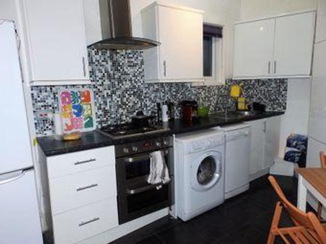 2 Bedrooms Maisonette for rent in Terminus Road, Brighton, East Sussex BN1