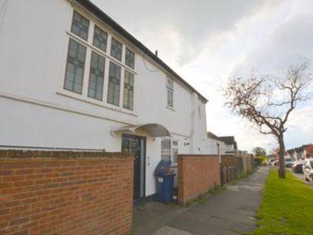2 Bedrooms Maisonette for rent in Vaughan Avenue, Hendon, London NW4