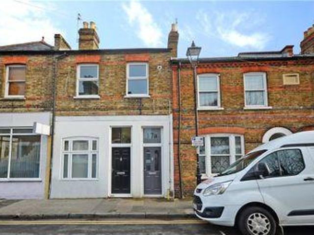2 Bedrooms Maisonette for sale in Alexandra Road, Windsor, Berkshire SL4