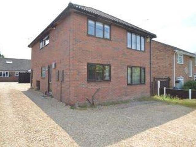 2 Bedrooms Maisonette for sale in Avalon Court, Bordon GU35