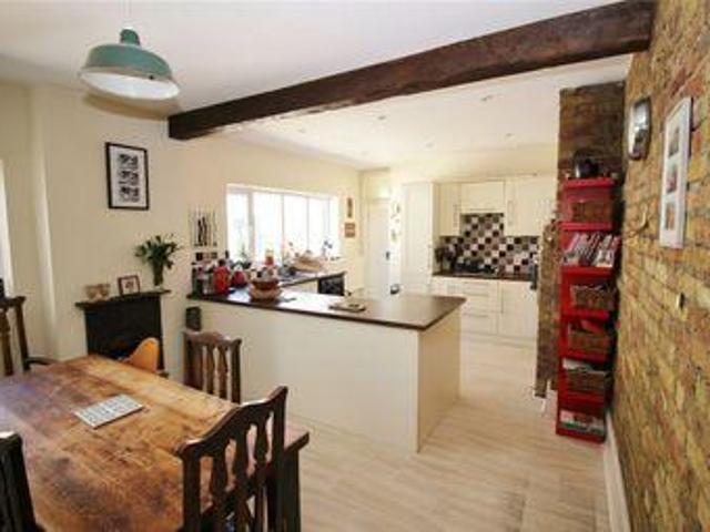 2 Bedrooms Maisonette for sale in Bourdon Road, Anerley, London SE20