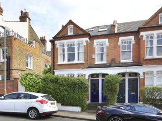 2 Bedrooms Maisonette for sale in Barnard Road, Battersea, London SW11