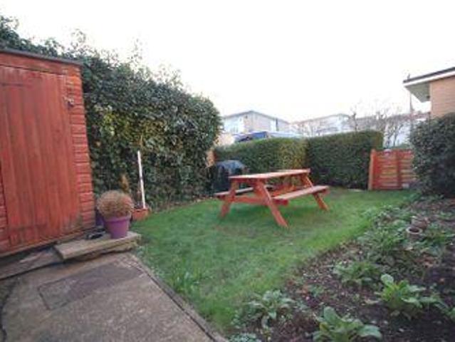 2 Bedrooms Maisonette for sale in Bibsworth Lodge, Bibsworth Road, London N3