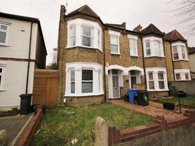 2 Bedrooms Maisonette for sale in Birkbeck Road, Beckenham, Kent BR3