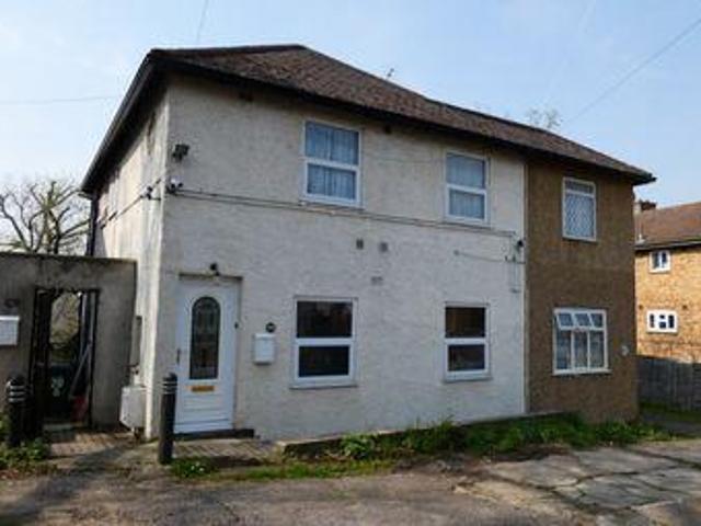 2 Bedrooms Maisonette for sale in Brent Road, London SE18