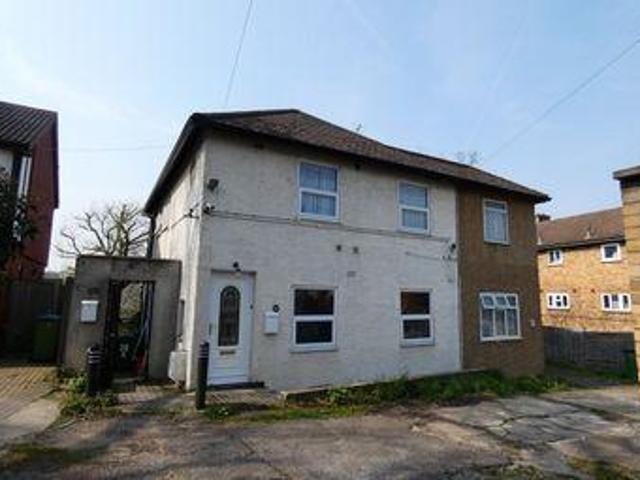 2 Bedrooms Maisonette for sale in Brent Road, London SE18