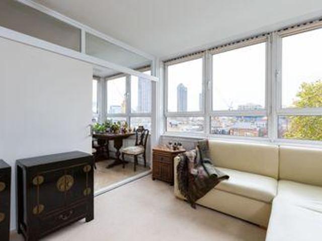 2 Bedrooms Maisonette for sale in Bunhill Row, London EC1Y