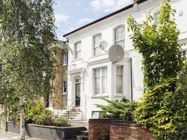 2 Bedrooms Maisonette for sale in Denver Road, London N16