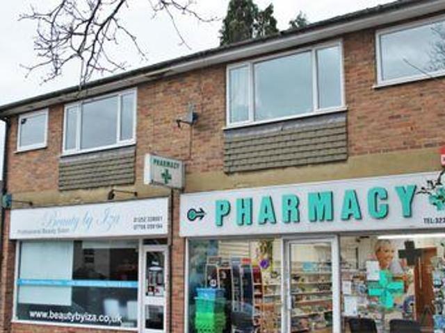 2 Bedrooms Maisonette for sale in Farnborough Road, Farnham GU9