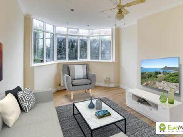 2 Bedrooms Maisonette for sale in Kings Road, Brentwood CM14
