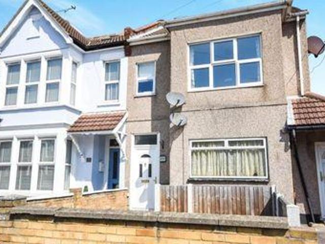 2 Bedrooms Maisonette for sale in Southend On Sea, Essex SS1