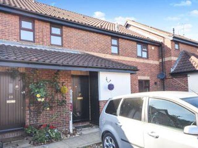 2 Bedrooms Maisonette for sale in Salter Place, Chelmsford CM2