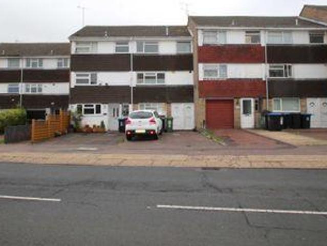 2 Bedrooms Maisonette for sale in St. Agnells Lane, Hemel Hempstead HP2