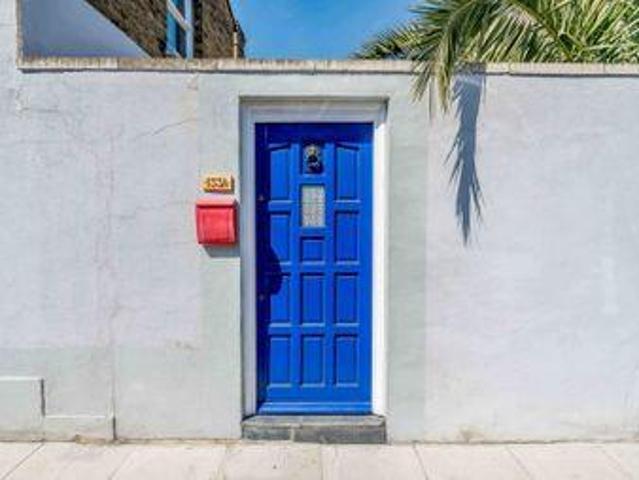 2 Bedrooms Maisonette for sale in Wells Way, London SE5