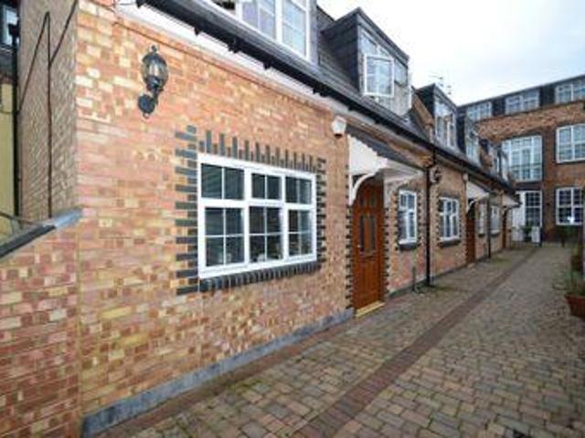 2 Bedrooms Mews house for rent in Bavaria Road, London N19