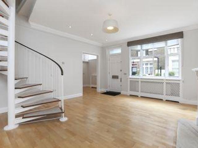 2 Bedrooms Mews house for rent in Gloucester Place Mews, London W1U