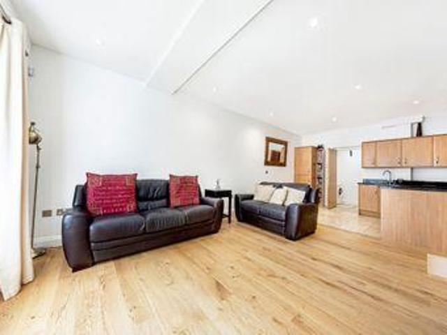 2 Bedrooms Mews house for rent in Doverfield Road, Brixton, London SW2