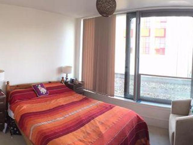 2 Bedrooms Mews house for rent in Stadium Mews, Camden N5