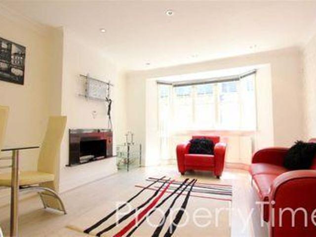 2 Bedrooms Mews house for rent in Princess Mews, Hampstead, London NW3