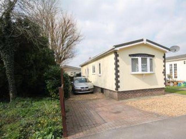 2 Bedrooms Mobile/park home for sale in Water End Park, Old Basing, Basingstoke RG24