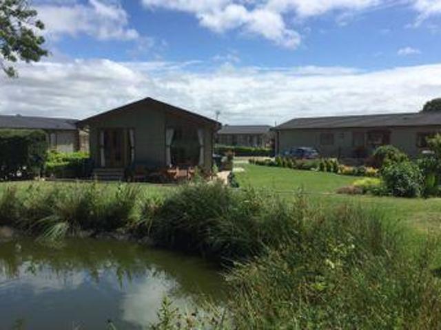 2 Bedrooms Mobile/park home for sale in Garstang By Pass Road, Garstang, Preston PR3