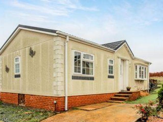 2 Bedrooms Mobile/park home for sale in Homestead Drive, Normandy GU3