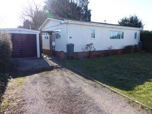 2 Bedrooms Mobile/park home for sale in Jacks Hill Park, Jacks Hill, Graveley, Hitchin, Hertfordshire SG4