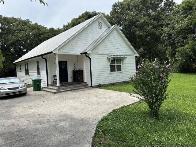 2 Bedrooms Open, Off Lexington Road